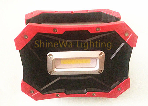 600 Lumen Solar Led Work Light , Rechargeable 5W Rectangle COB Led With ...